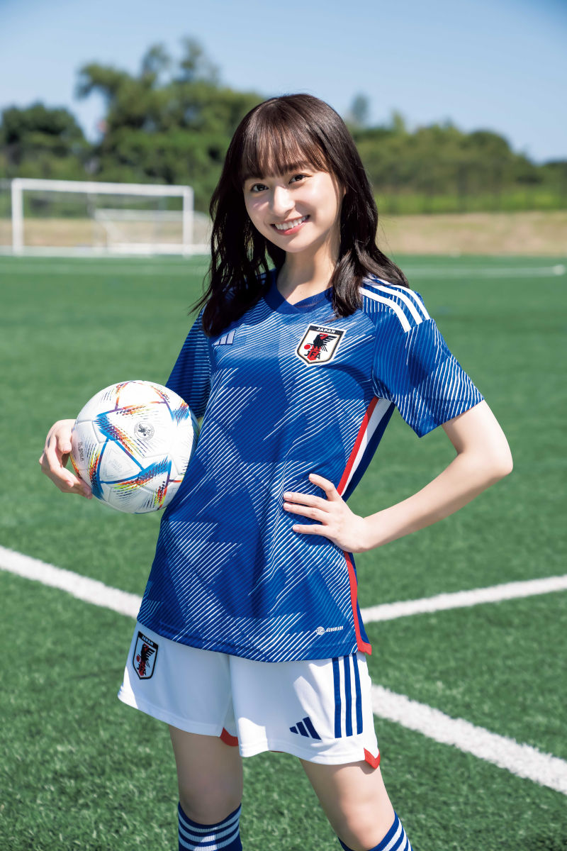 日向坂46の影山優佳©luckman/集英社 ― スポニチ Sponichi Annex グラビア
