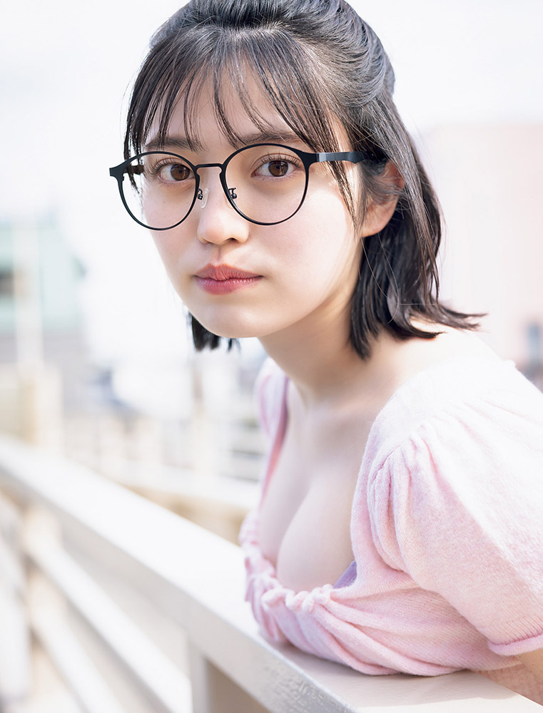 石浜芽衣（撮影／田中智久 ヘアメイク／伊藤遥香（エムズアップ） スタイリング／moco） ― スポニチ Sponichi Annex グラビア