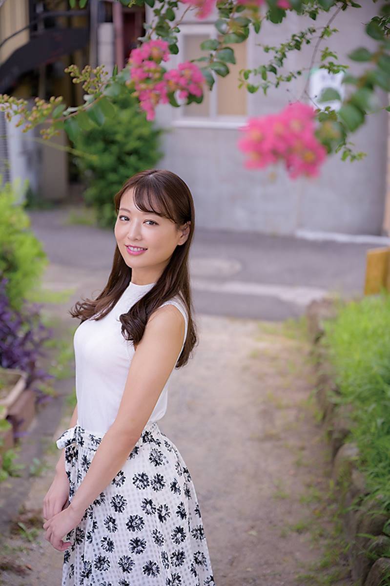 【画像・写真5枚目】絶頂リケジョの昇天ブリッジ♡葉月まゆ、えちえち才女の本能爆発！ ― スポニチ Sponichi Annex グラビア